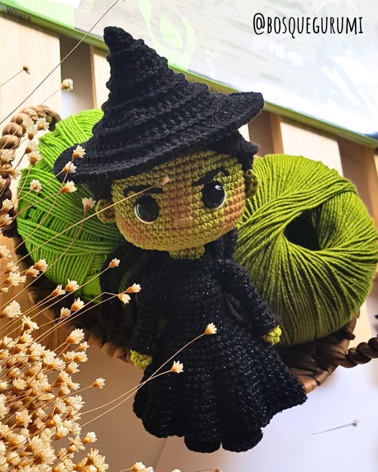 Elphaba & Glinda amigurumi patterns (Wicked) Bosquegurumi